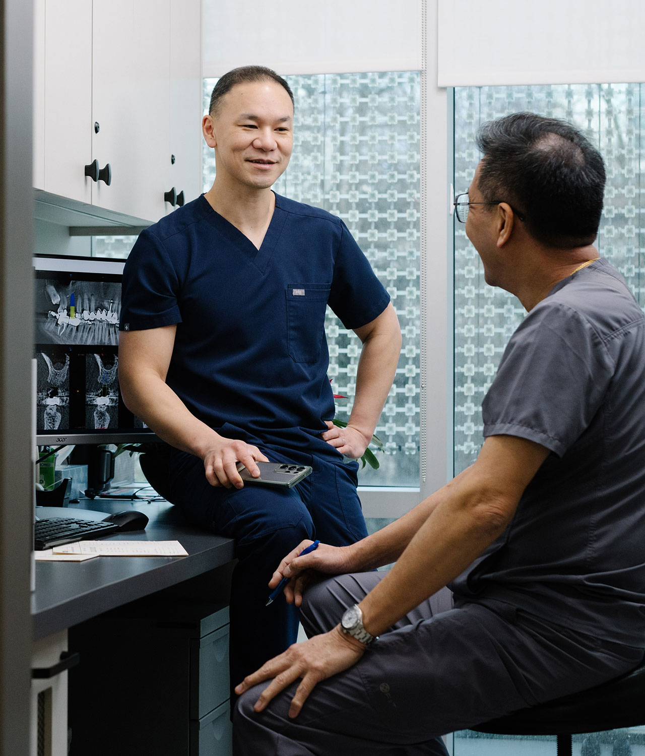 Complex Tooth Extractions | OMS Group